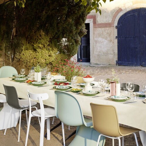 Dining table plastic chairs store