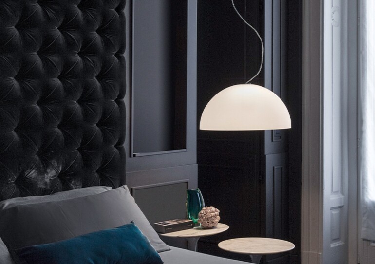 Buy Oluce lighting online | AmbienteDirect