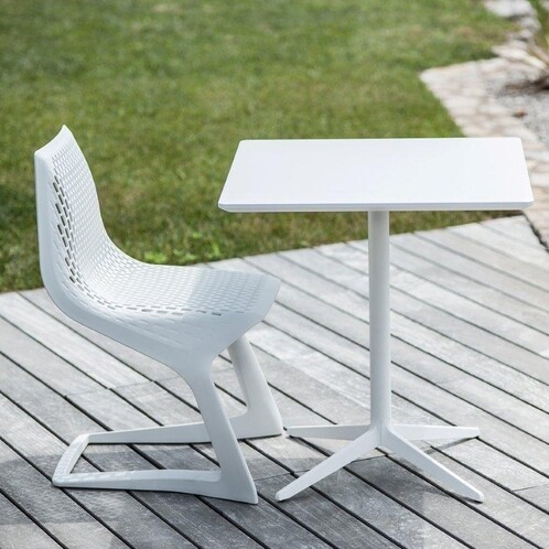 Plank Myto Cantilever Chair | AmbienteDirect